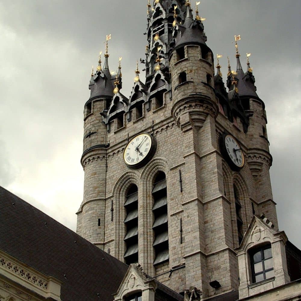 Les 10 Beffrois du Nord-Pas-De-Calais - Michaël Vessière