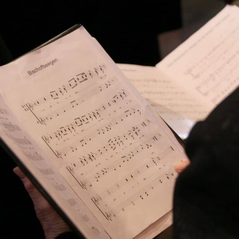 Les 10 chants incontournables de Noël - Michaël Vessière