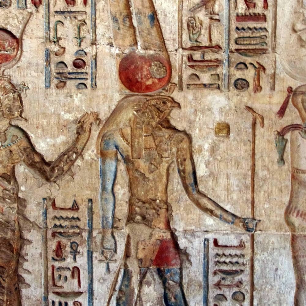 Le guide des 10 dieux et déesses égyptiens - Michaël Vessière